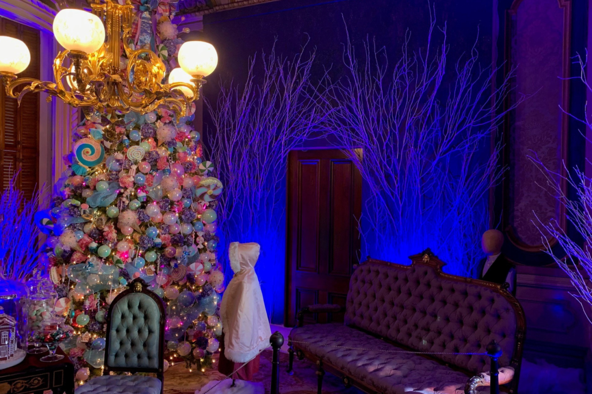 Unwrap a Victorian Christmas at This Holiday Event in Maine