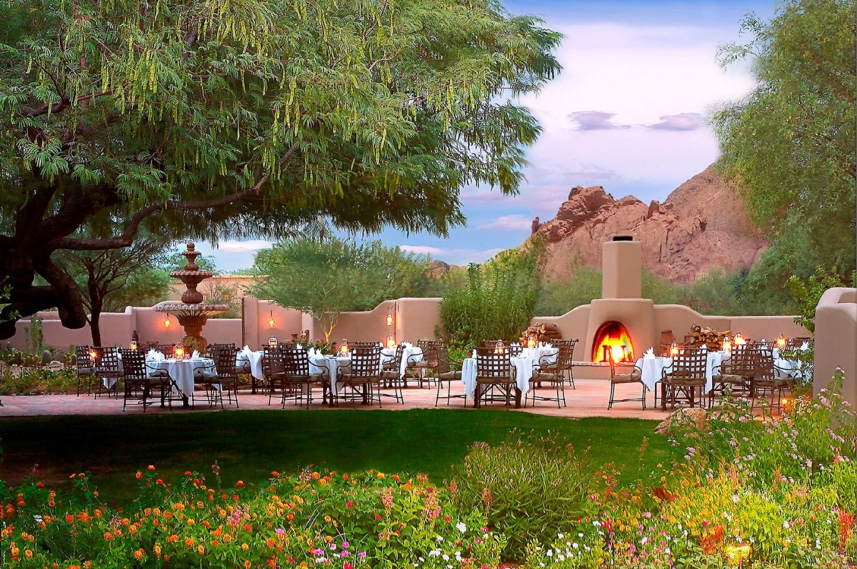Cozy Restaurant in Arizona: LON’s at The Hermosa Inn, Paradise Valley