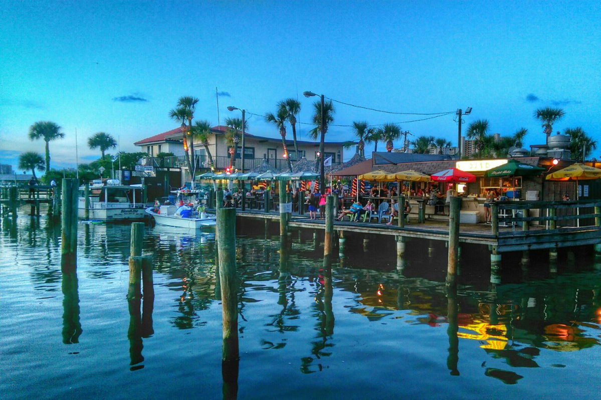 Here Are The 12 Best Restaurants in Florida To Try This Year