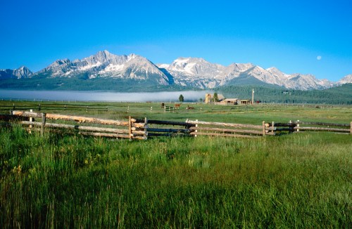 Visit These 12 Incredible Charming Small Towns in Idaho, One for Each ...