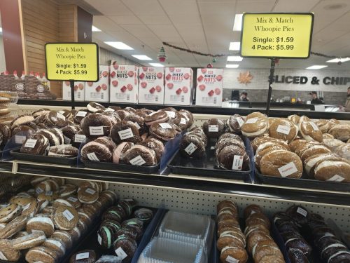 Shady Maple Farm Market: Best Amish Food In Pennsylvania