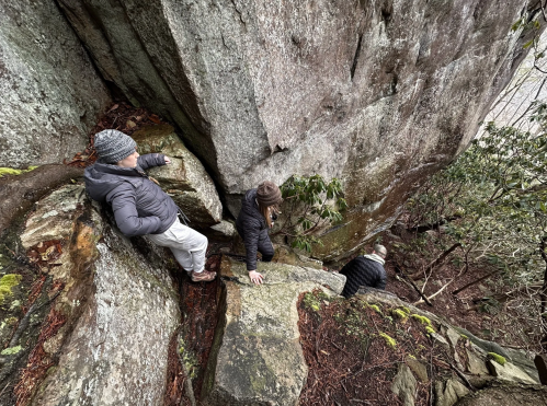 The Endless Wall Trail is the Most Romantic Hiking Trail in West Virginia