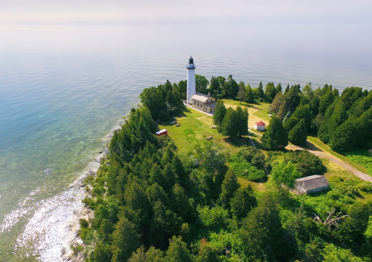 Take This Scenic Road Trip Through Door County, Wisconsin, For the Best ...