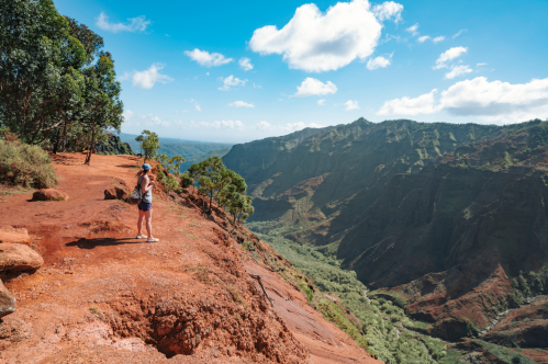 6 Jaw-Dropping Colored Sand Beaches in Hawaii