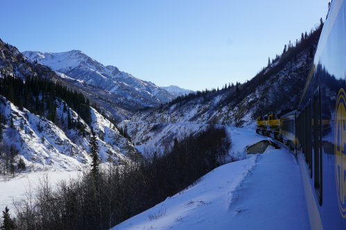 This Amazing Glass Top Train Ride In Alaska Is Gorgeous