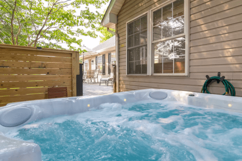 14 of the Most Famous People From Delaware