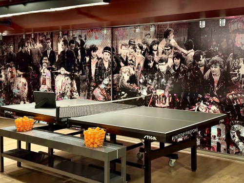 SPIN Boston: Ping-Pong Bar and Restaurant