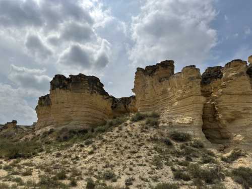 You’ll Be Awestruck by the Rock Formations Found Along 1-70 in Kansas
