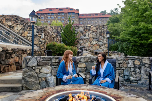 Aloha Safari Zoo In North Carolina Is A Little-Known Animal Sanctuary