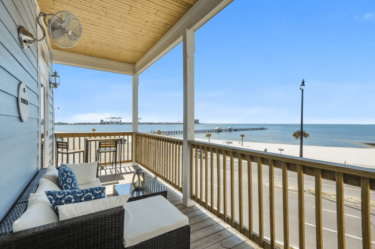 This Beachfront Cottage in Mississippi is a Seaside Sanctuary