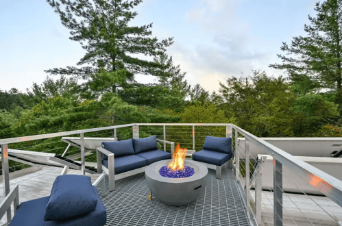 Sleep in the Clouds in this Blue Ridge, Georgia Airbnb