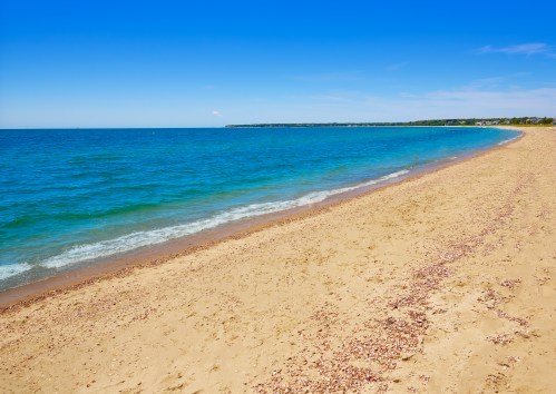 The 5 Best Sea Glass Beachesin Massachusetts
