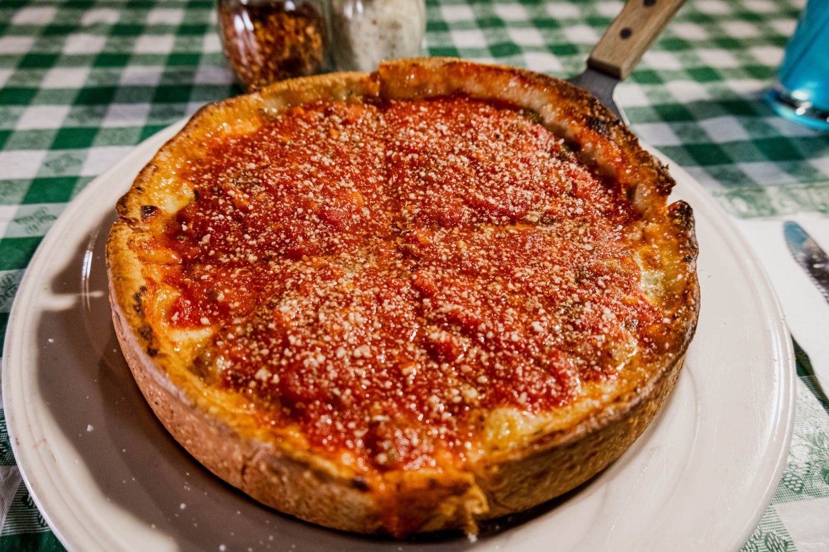 Must-Try Deep Dish Pizza in the Heart of Missouri