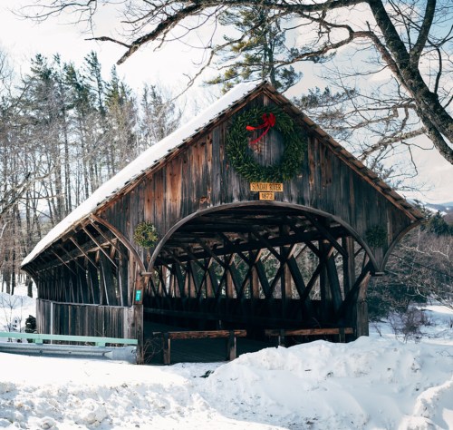 Sunday River Bridge: Beautiful Maine Lighthouse
