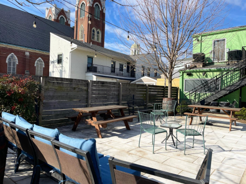 Nook & Nowhere Is a Must-Visit Kentucky Bookstore Bar and Cafe