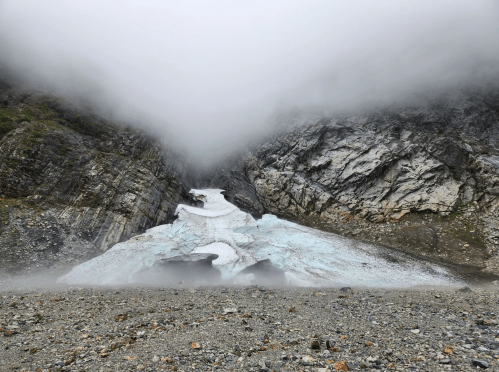 Big Four Ice Caves Trail: Tackle This Ice Cave Hike in Washington State