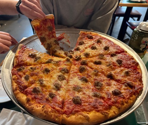 Shakespeare's Pizza Is a Tasty Road Trip Stop in Columbia, MO