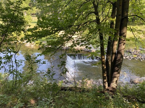 Best Waterfalls in North Dakota: 8 Local Favorites & Hidden Gems