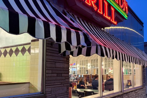 Convention Grill in Minnesota Has Reopened: Here is My Personal Dining ...