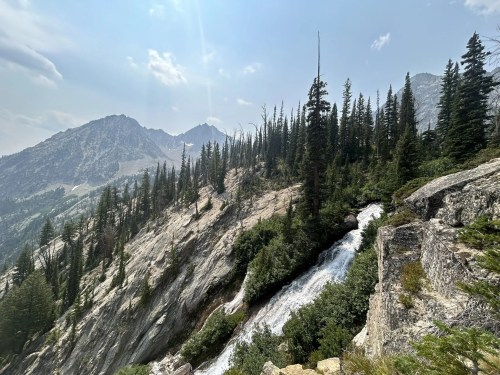 12 Best Waterfalls in Idaho