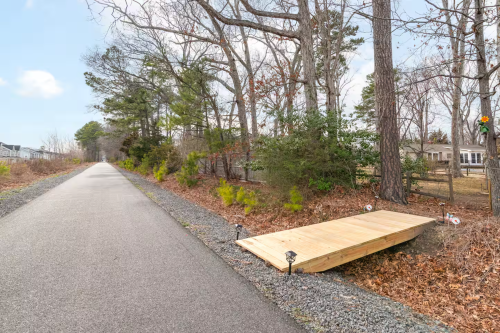 Cozy Lewes Stay Near Delaware’s Best Biking Trails