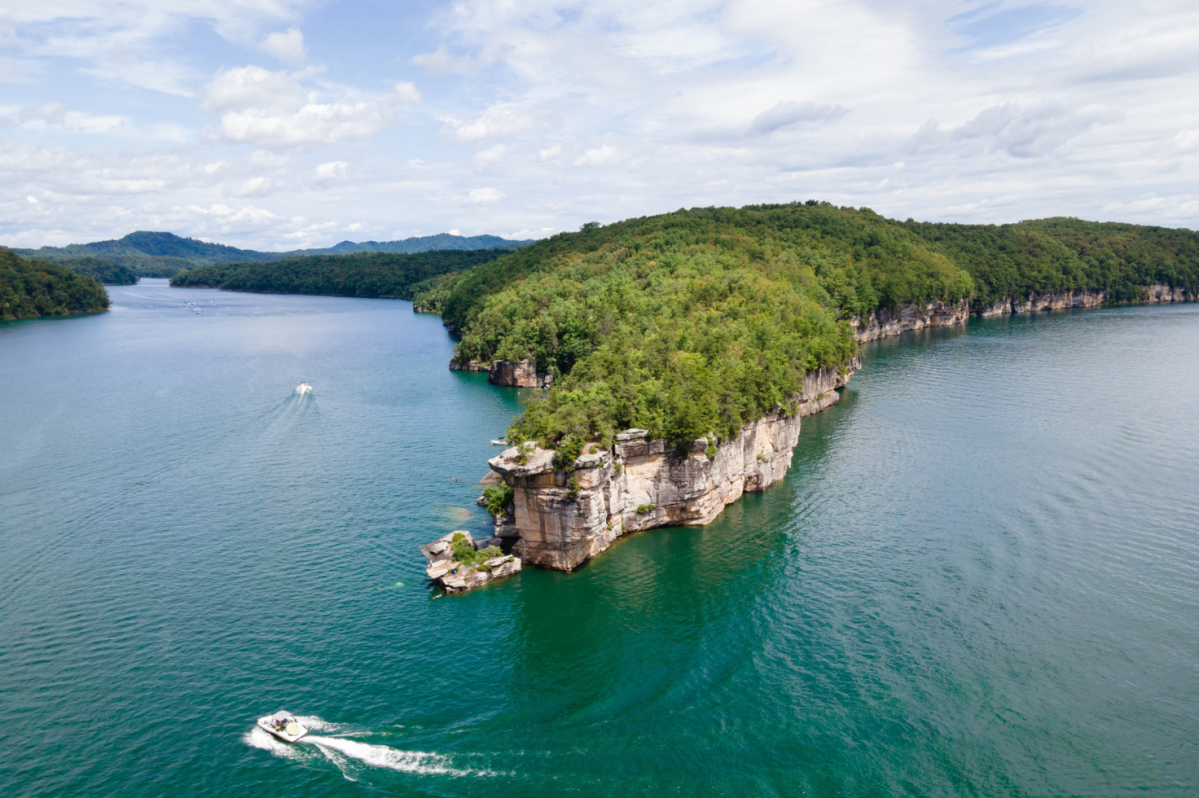 Summersville Lake: Secluded Lake And Swimming Beach in West Virginia