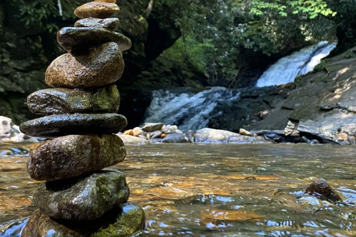 Add A Cave Tour Of Pettyjohn Cave In Georgia To Your Bucket List
