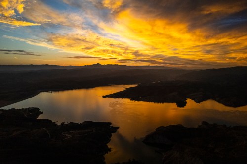 Stunning Airbnb Near Castaic Lake: Most Underrated Fishing Spot in ...