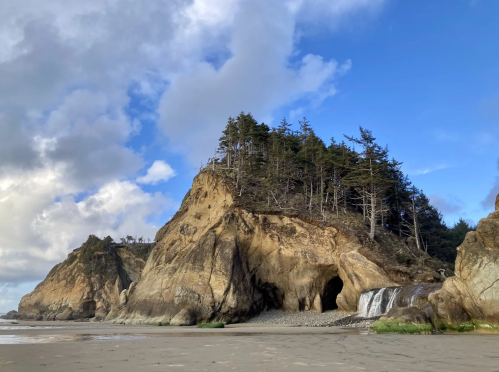 Hug Point State Recreation Site: An Oregon State Park That Awes and ...