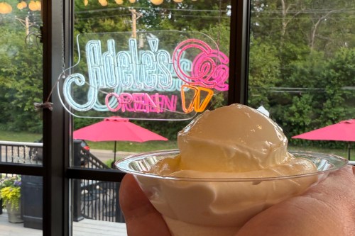 Discover Zorbaz on the Lake: Minnesota's Iconic Lakeside Restaurant