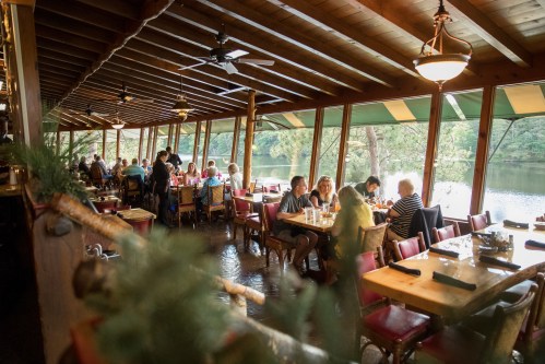 Wisconsin Supper Clubs Remain One of the State's Best Traditions