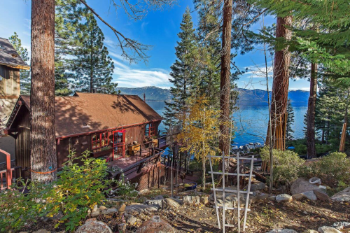 The World's Largest Gift Shop Is Bonanza Gifts in Nevada