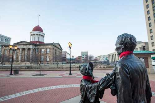 9 Gorgeous Beaches in Illinois to Visit This Summer