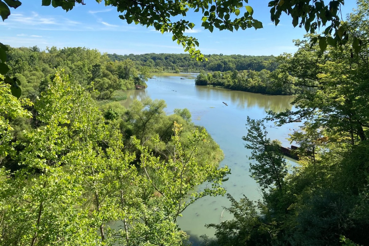 The Stunning Nature Sanctuary in Indiana You'll Love Exploring