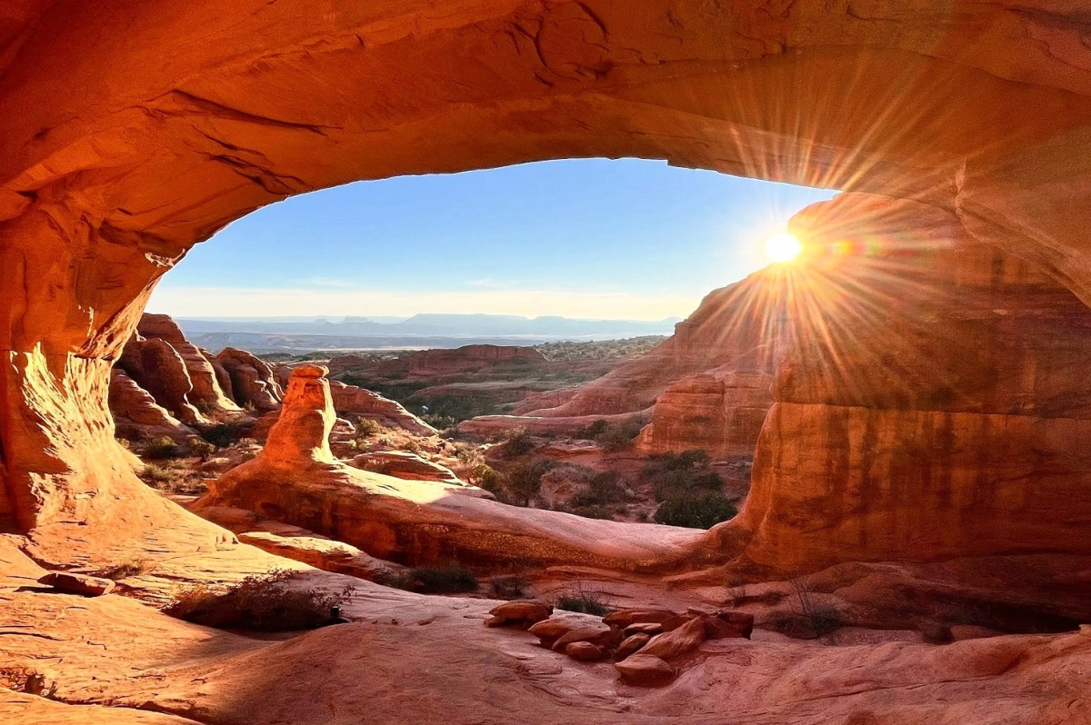 Hidden Gem Trail at Arches National Park: Lower Tower Arch Trail