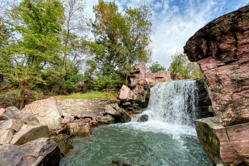 Check Out This South-Central Minnesota Waterfalls Road Trip