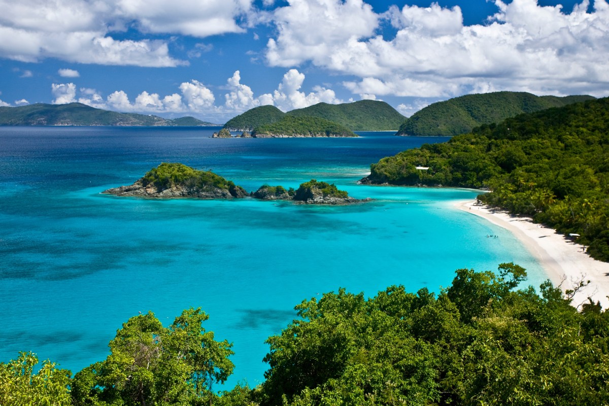 Ditch the Passport and Head to These 5 Amazing U.S. Beaches