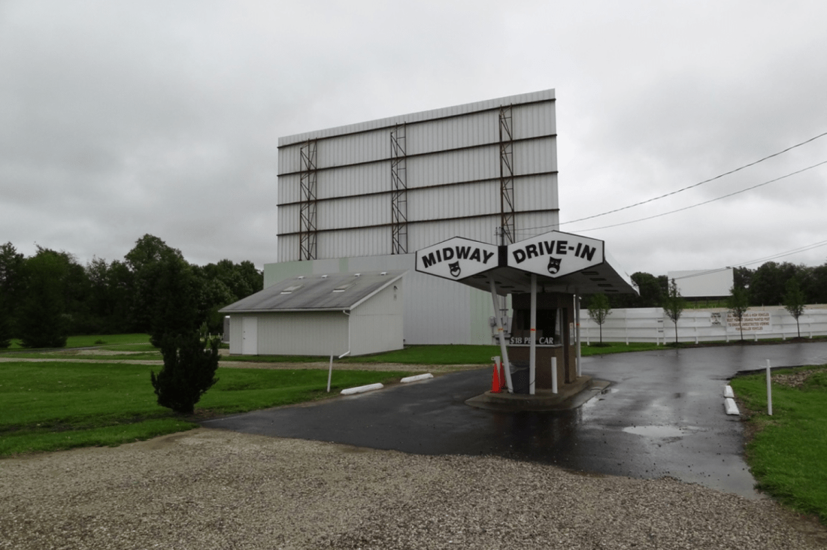 Retro Places in Ohio: Midway Twin Drive-In Theater