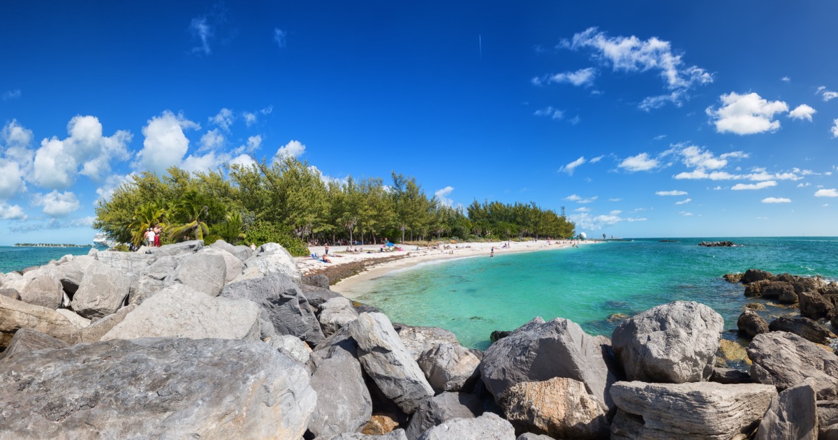 5 Stunning U.S. Beaches That Look Like International Destinations