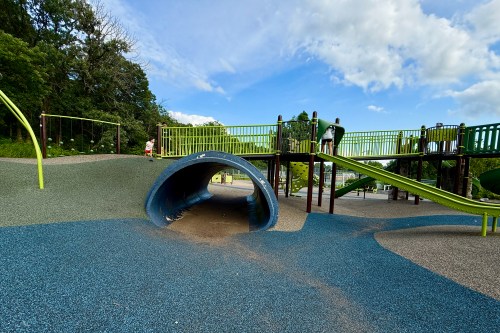 Woodbridge Park Is One of the Biggest Playgrounds In Minnesota