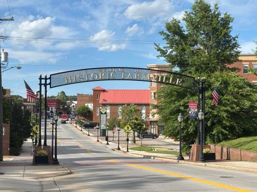 Why Farmville, Virginia Belongs on Your Bucket List: History, Charm ...