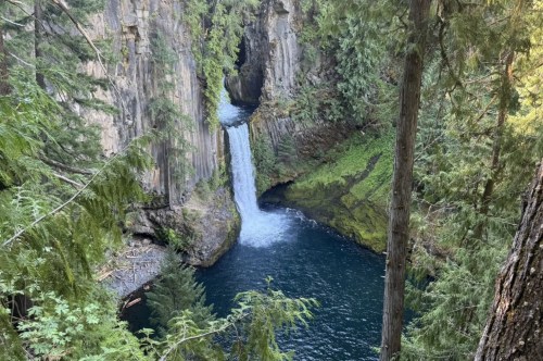 This Natural Wonder in Oregon is the Definition of a Hidden Gem
