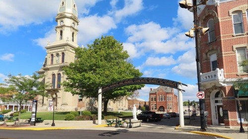 11 Quirky Facts About Ohio That Sound Made Up, But Are True