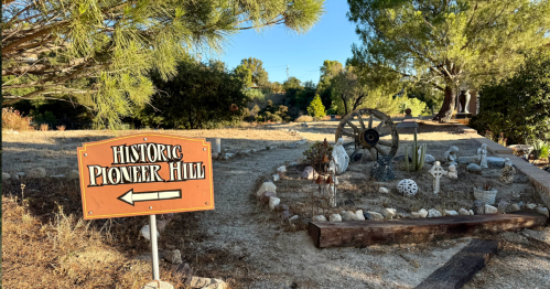 Verdugo Hills Cemetery: Dining With the Dead in Southern California