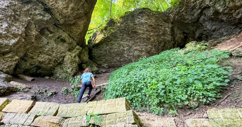 Iowa's Pictured Rocks Is Among Driftless Area Best Kept Secrets