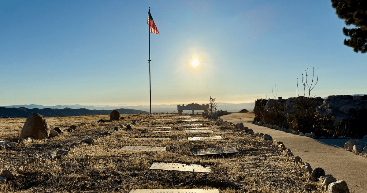 Verdugo Hills Cemetery: Dining With the Dead in Southern California