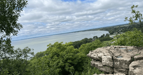 Middleton, Wisconsin’s Mustard Museum: A Quirky Midwest Treasure