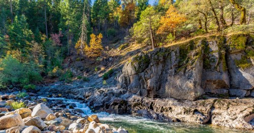 8 Charming Mountain Towns in Northern California to Visit in Fall