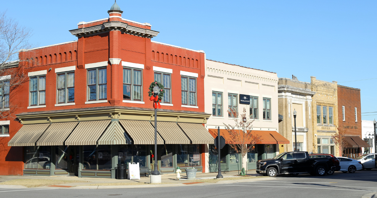 This Alabama Town Is Giving Major ‘My Cousin Vinny’ Vibes