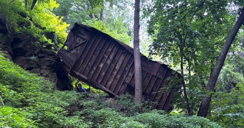This Trail in Iowa Takes You Through Eerie State History